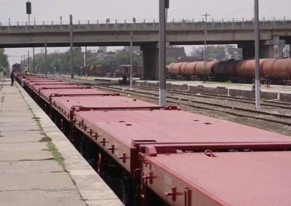 Boost for trade: Pakistan Railways introduces new high-speed freight wagons