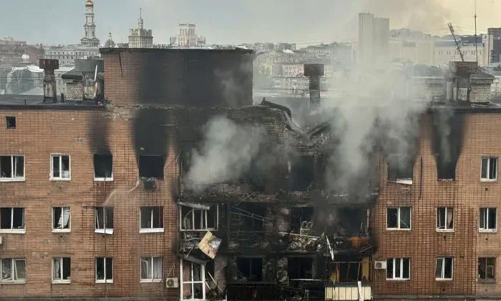 Russia's largest attack on Ukraine's second-largest city, buildings ...
