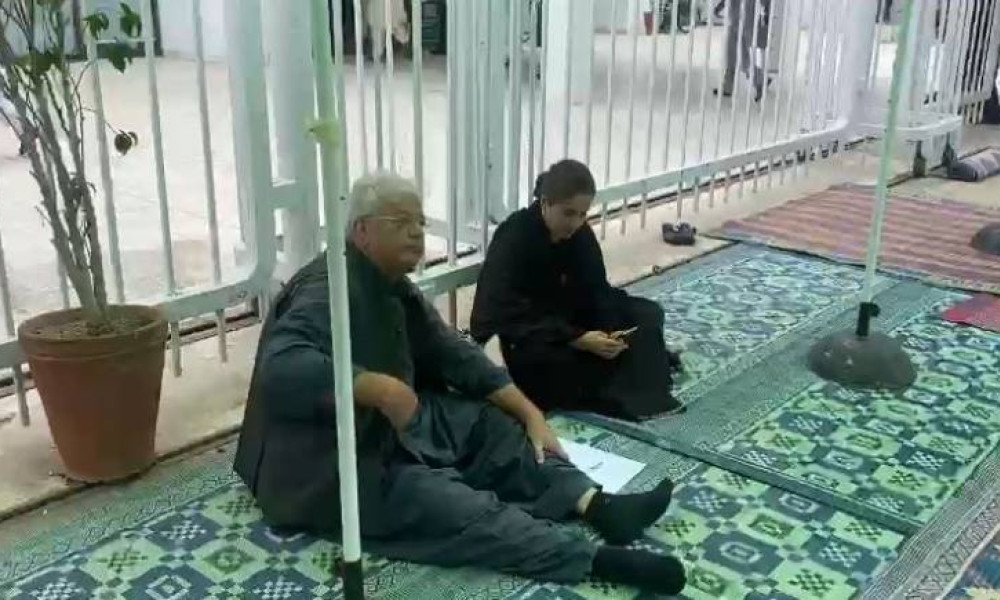 Only two members attend PTI's hunger camp