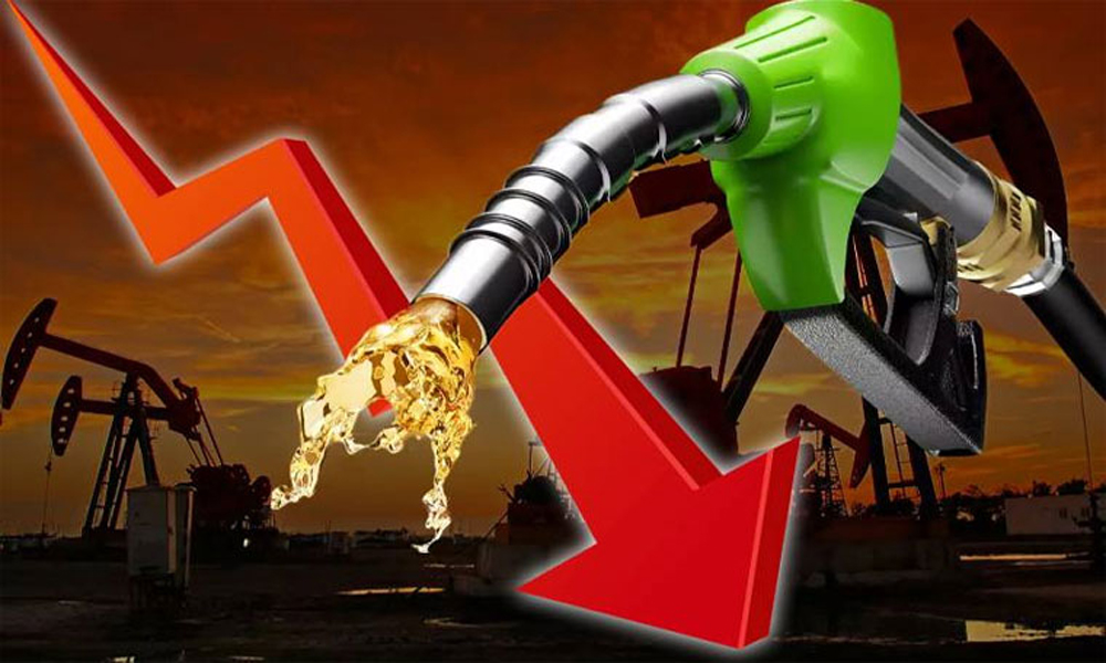 Petrol price likely to fall in Pakistan
