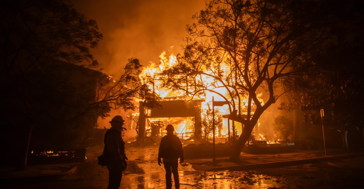 The unusually strong force behind the apocalyptic fires in Los Angeles