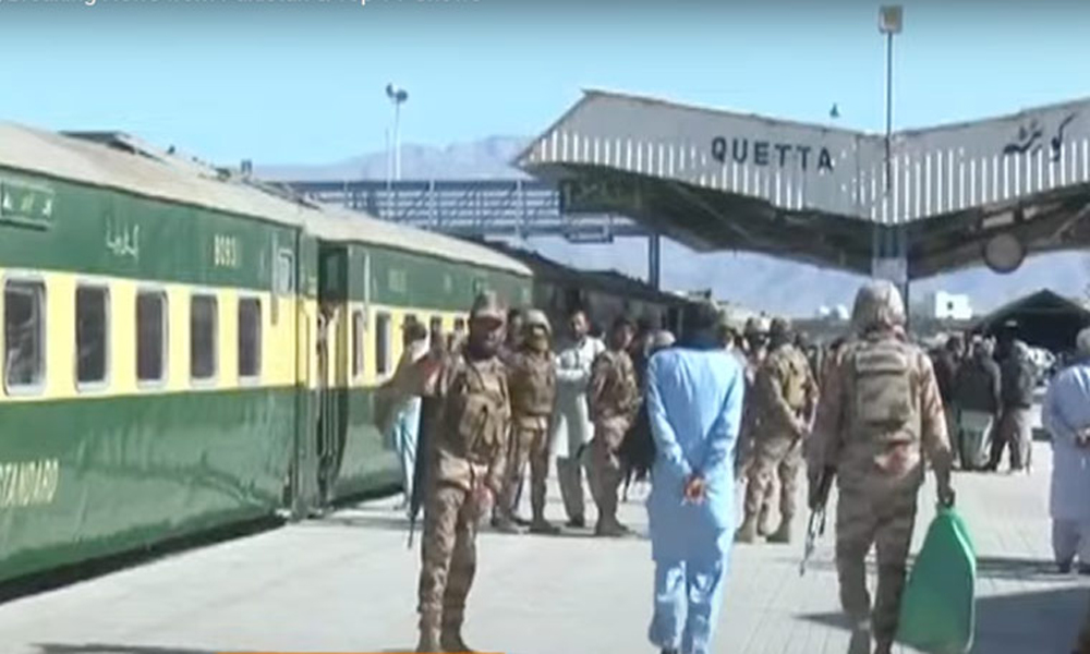 Jaffar Express departs from Quetta carrying over 400 passengers