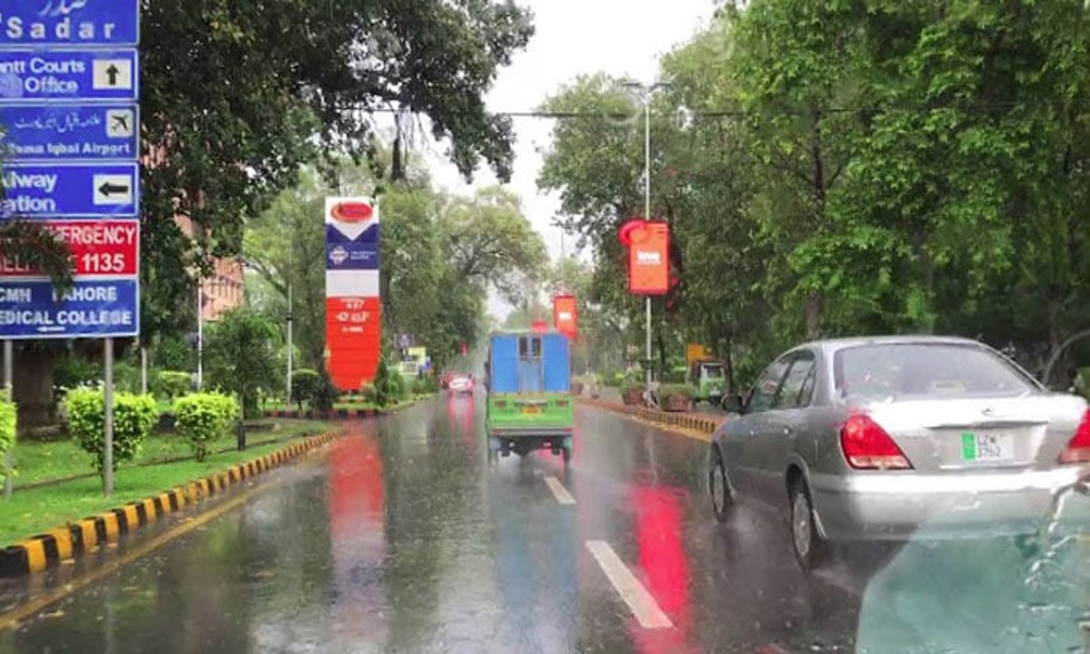 Weather turns pleasant as early morning rain hits Lahore