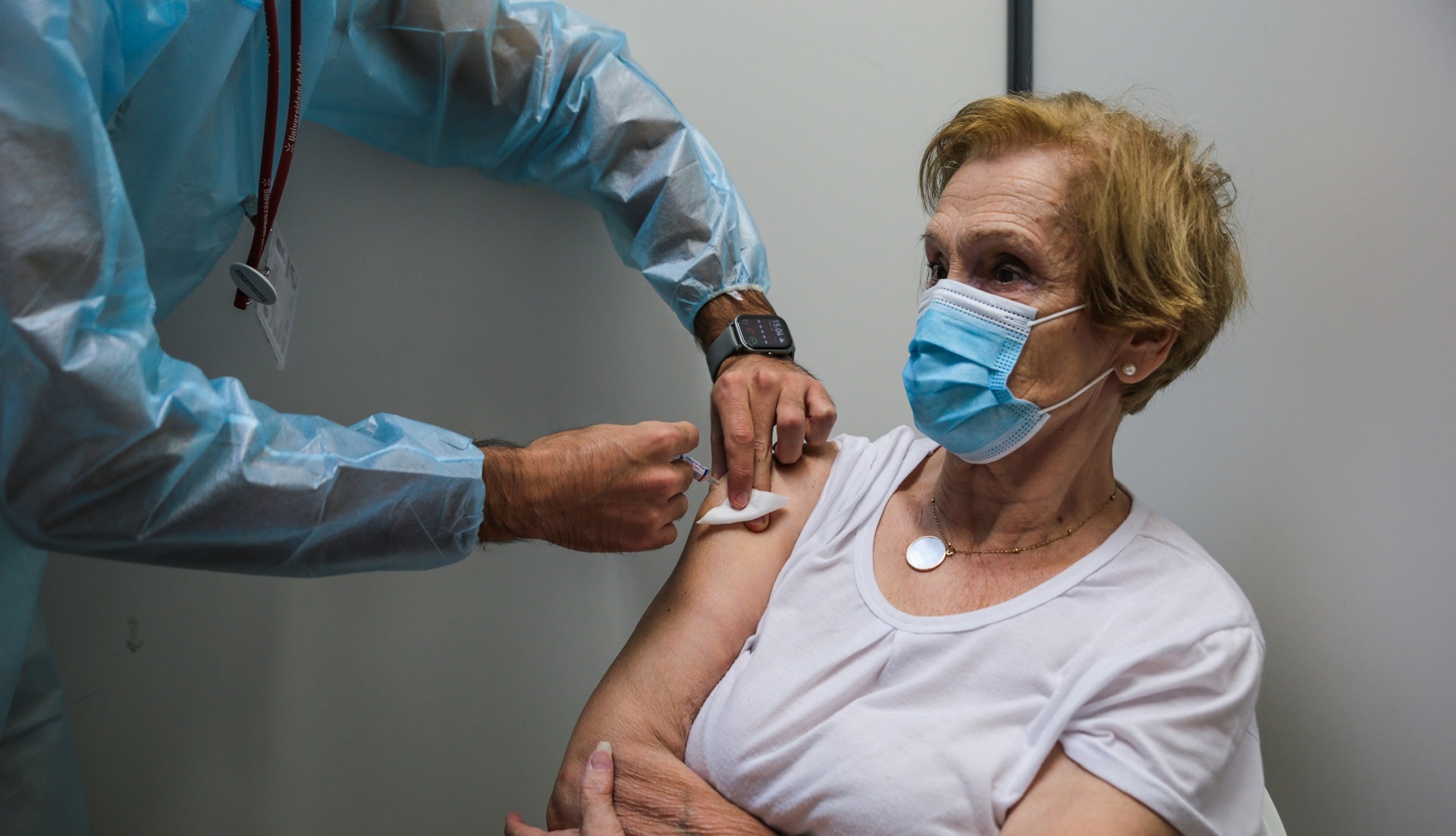 Emergency vaccination reduced deaths by nearly 60% during epidemics ...