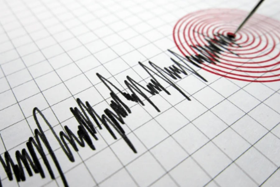 7.5-magnitude earthquake hits Chile’s Antarctic region