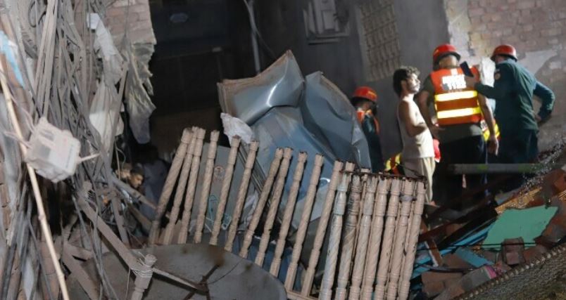 Six killed in roof collapse incident in KP’s Charsadda