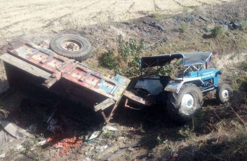 Two persons killed as dumper rams into tractor-trolley in Raiwind