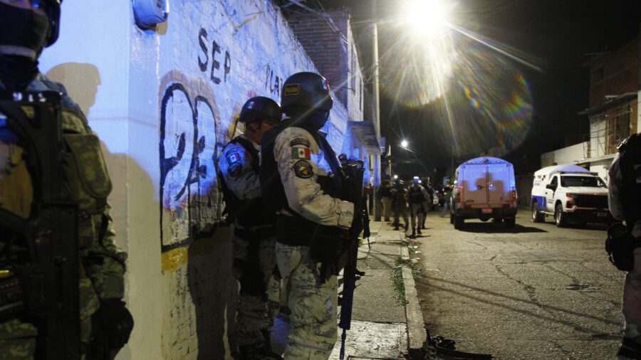 12 killed, three injured in Mexico bar shooting